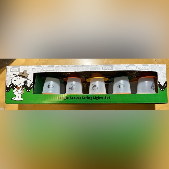 Peanuts | Toys | Peanuts Beagle Scout Snoopy String Lights Set Nwt ...